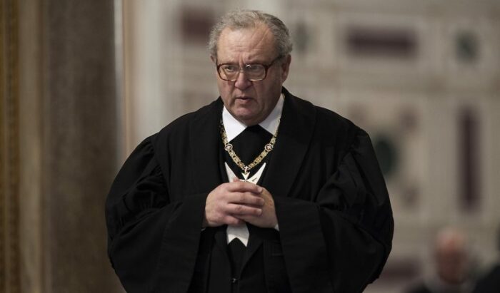 Fallece el 79o Gran Maestre de la Orden de Malta, frey Matthew Festing ...