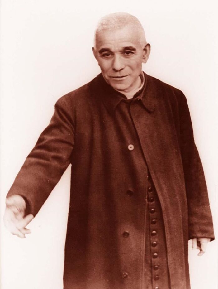 San Luis Orione, alumno de Don Bosco, maravilla al mundo con su ...