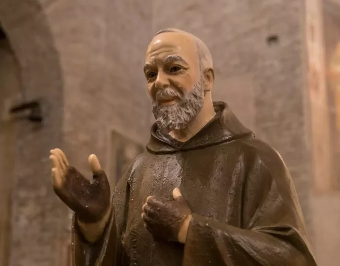 San Pío de Pietrelcina, el que hablaba con ángeles, aquel que leía en ...